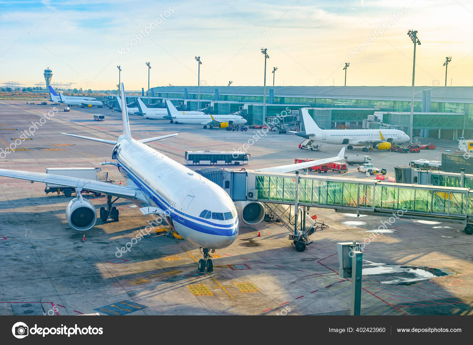 Glass Jet Bridge Passage Airplanes Terminal Sunset Light Buses Airfield ...