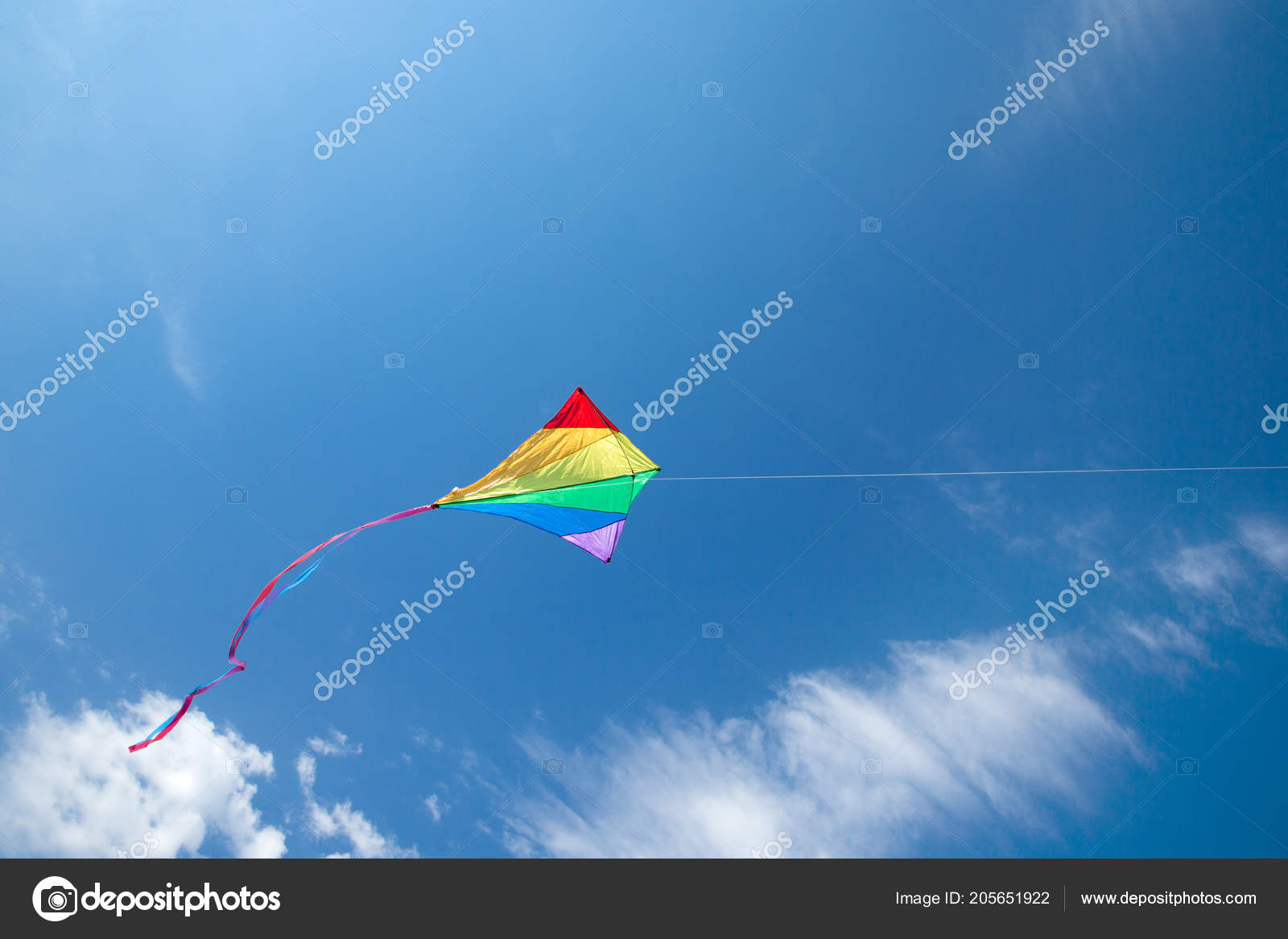 Kite Flying Sky Clouds — Stock Photo © Pakhnyushchyy #205651922