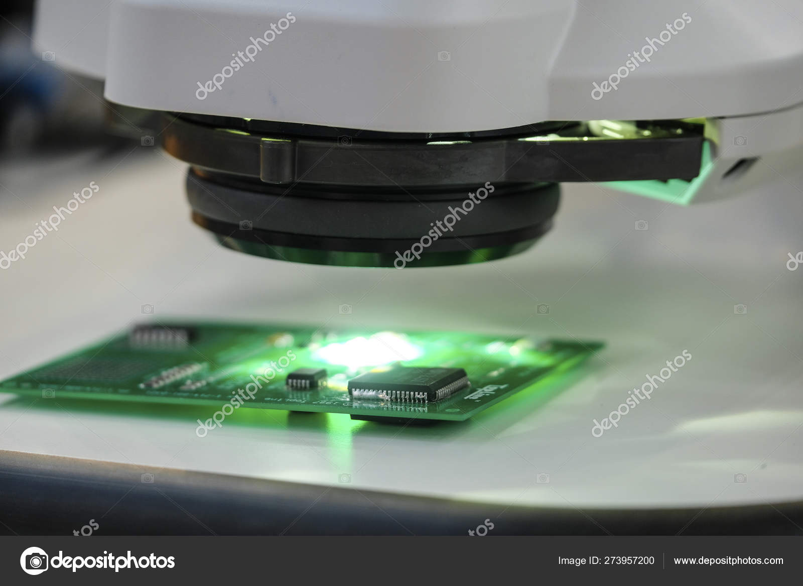 Microscope Image Microscope — Stock Photo © uatp12 #273957200