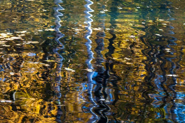 Refleksi sungai Stock Photos, Royalty Free Refleksi sungai Images ...