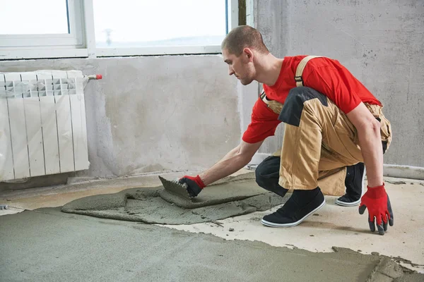 Plaster screeding Stock Photos, Royalty Free Plaster screeding Images ...