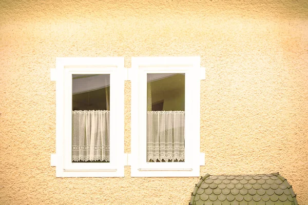 Sun ray windows Stock Photos, Royalty Free Sun ray windows Images ...