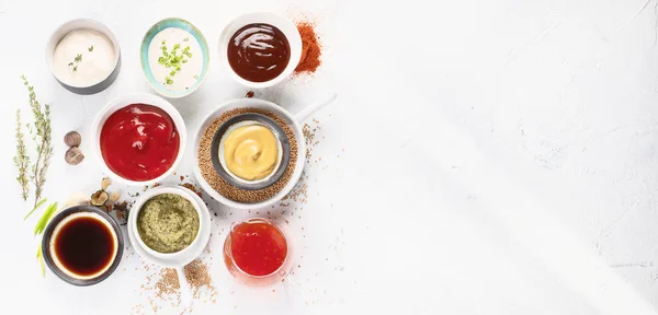 Berbagai jenis saus Stock Photos, Royalty Free Berbagai jenis saus ...