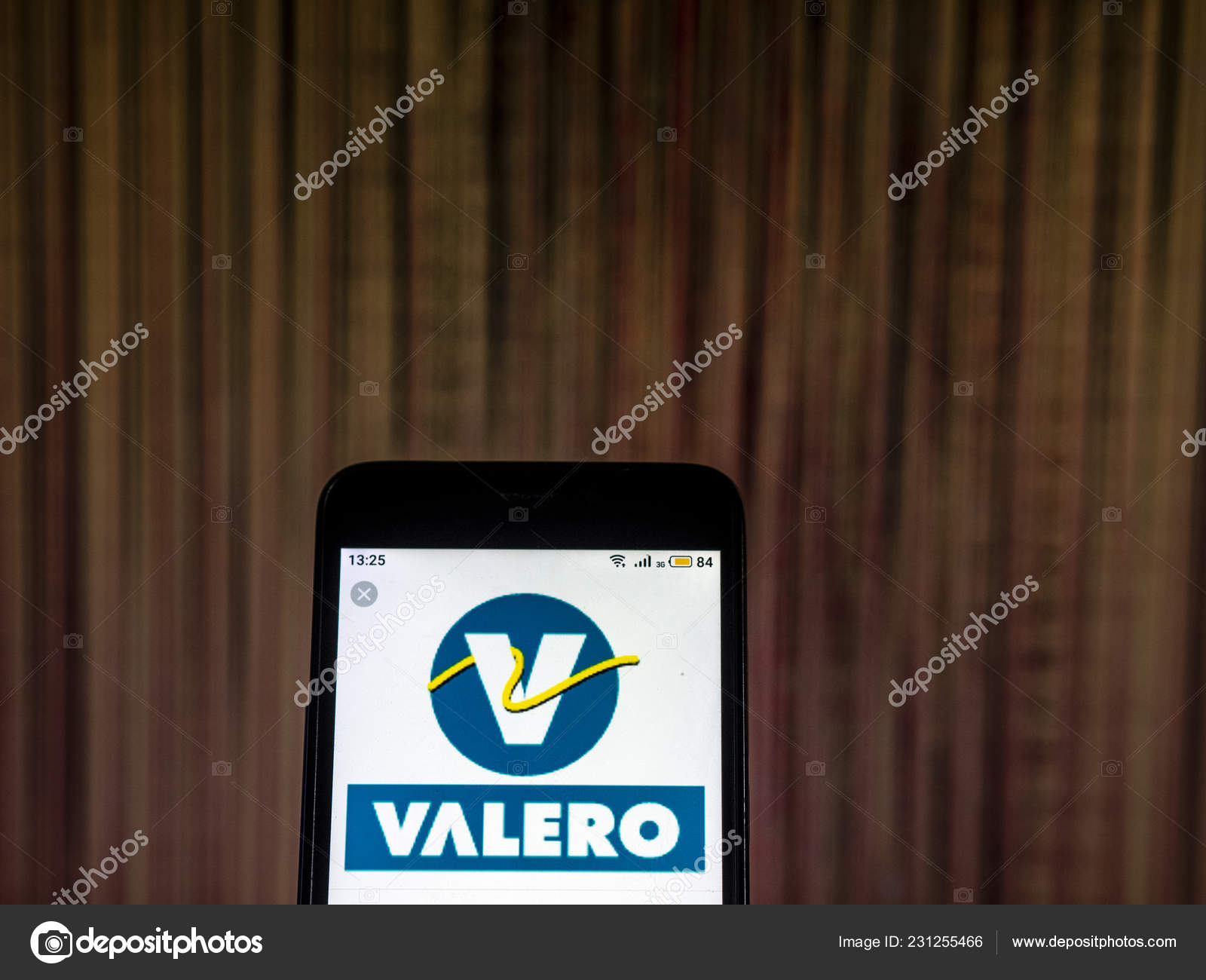 Valero Energy Logo