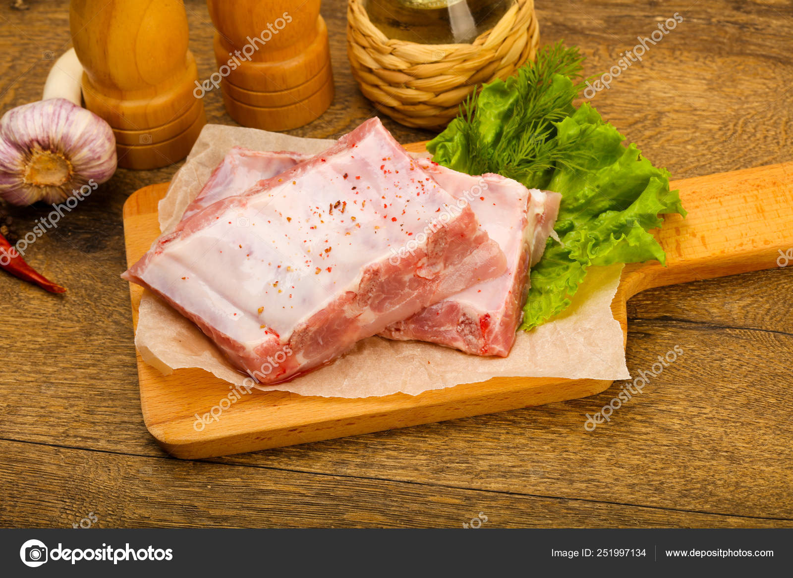 Raw pork ribs Stock Photo by ©AndreySt 251997134