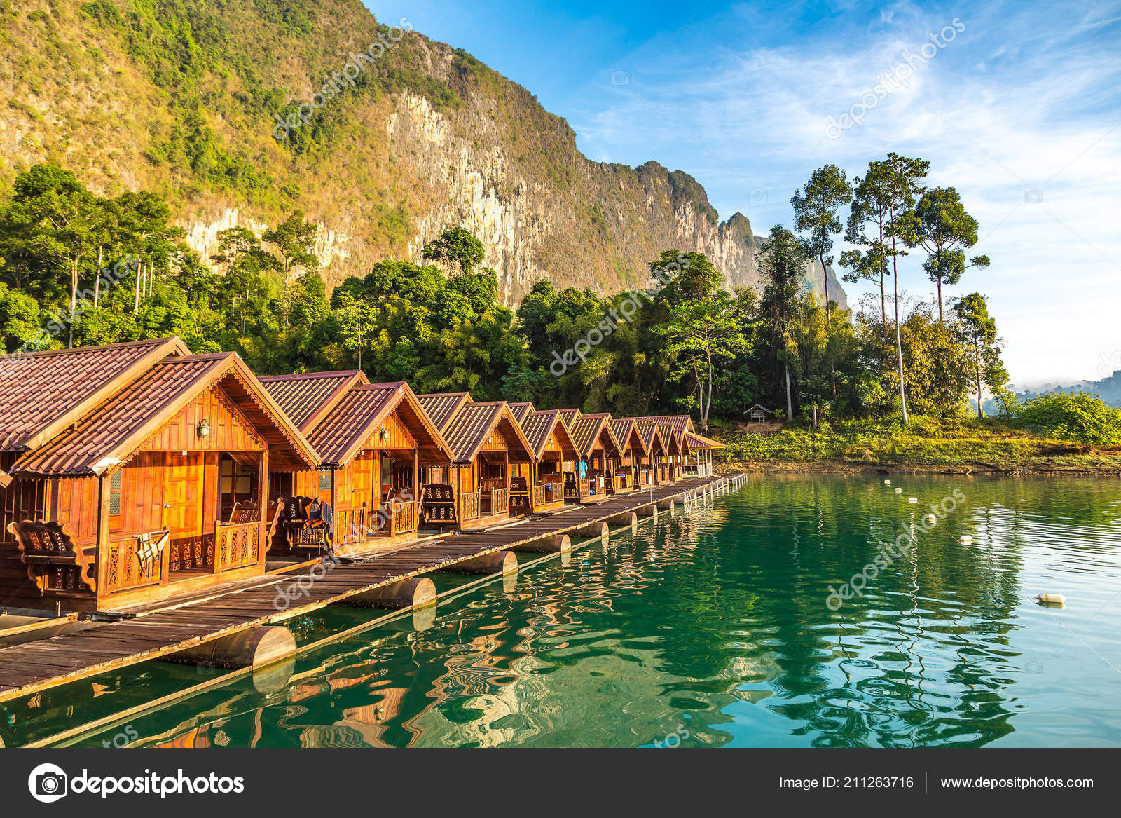 Traditional Thai Bungalows Cheow Lan Lake Ratchaprapha Dam Khao Sok ...