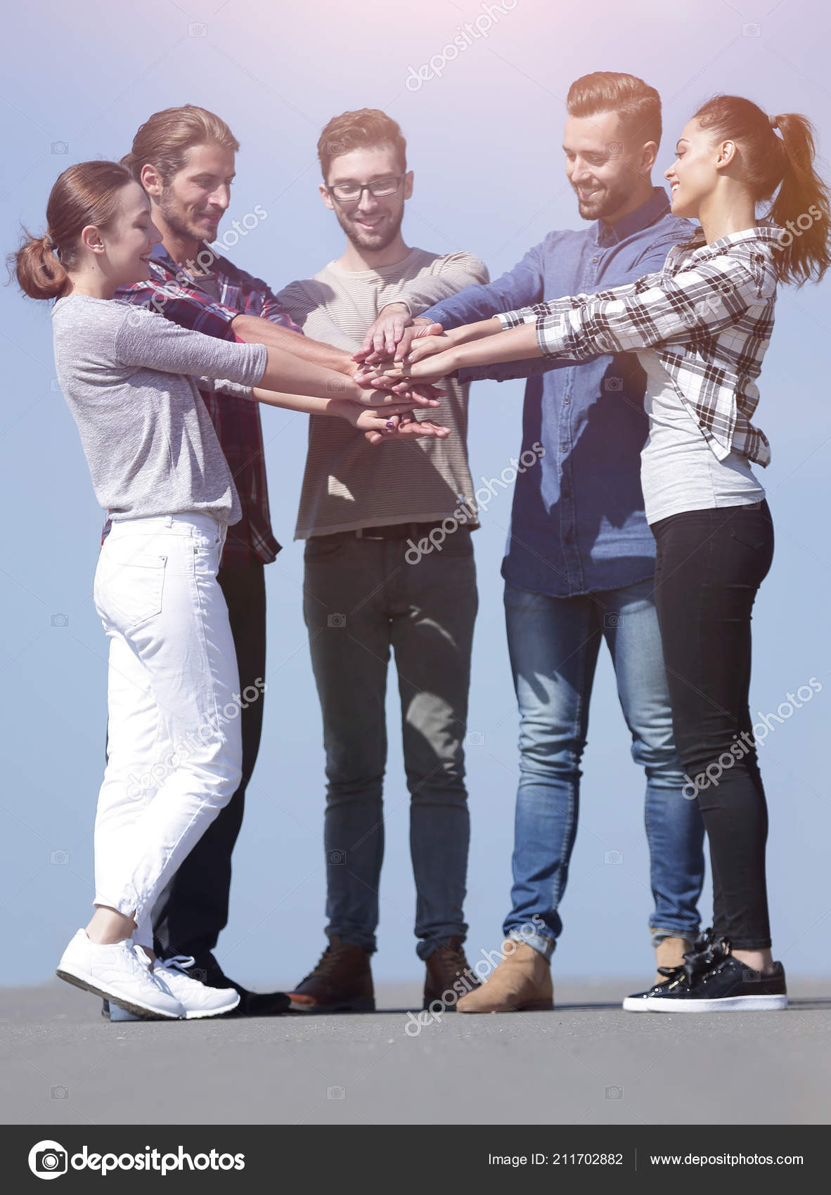 Group of young people shows their unity. — Stock Photo © depositedhar ...