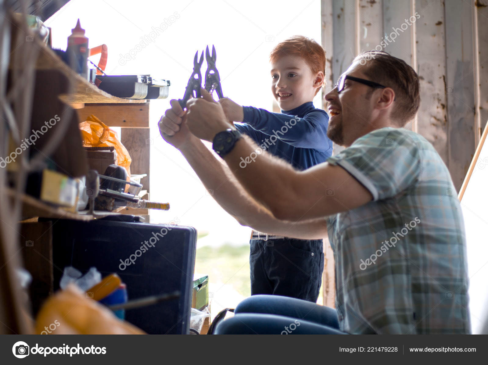 Close up. happy father his little son are working together — Stock ...