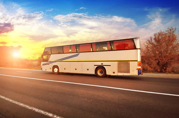 Trailer bus Stock Photos, Royalty Free Trailer bus Images | Depositphotos