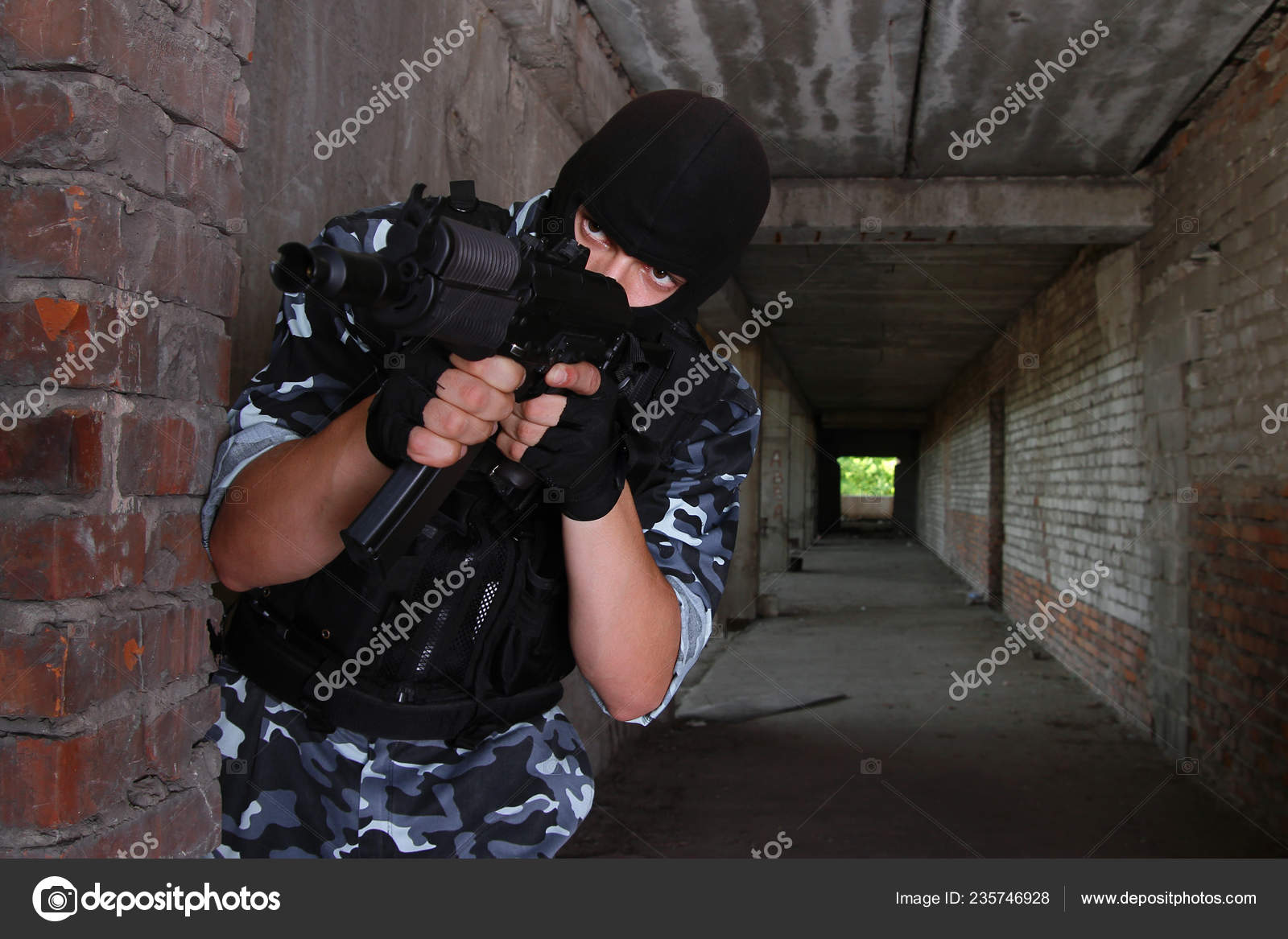 Fully Equipped Military Man Automatic Weapons Playing Strikeball ...