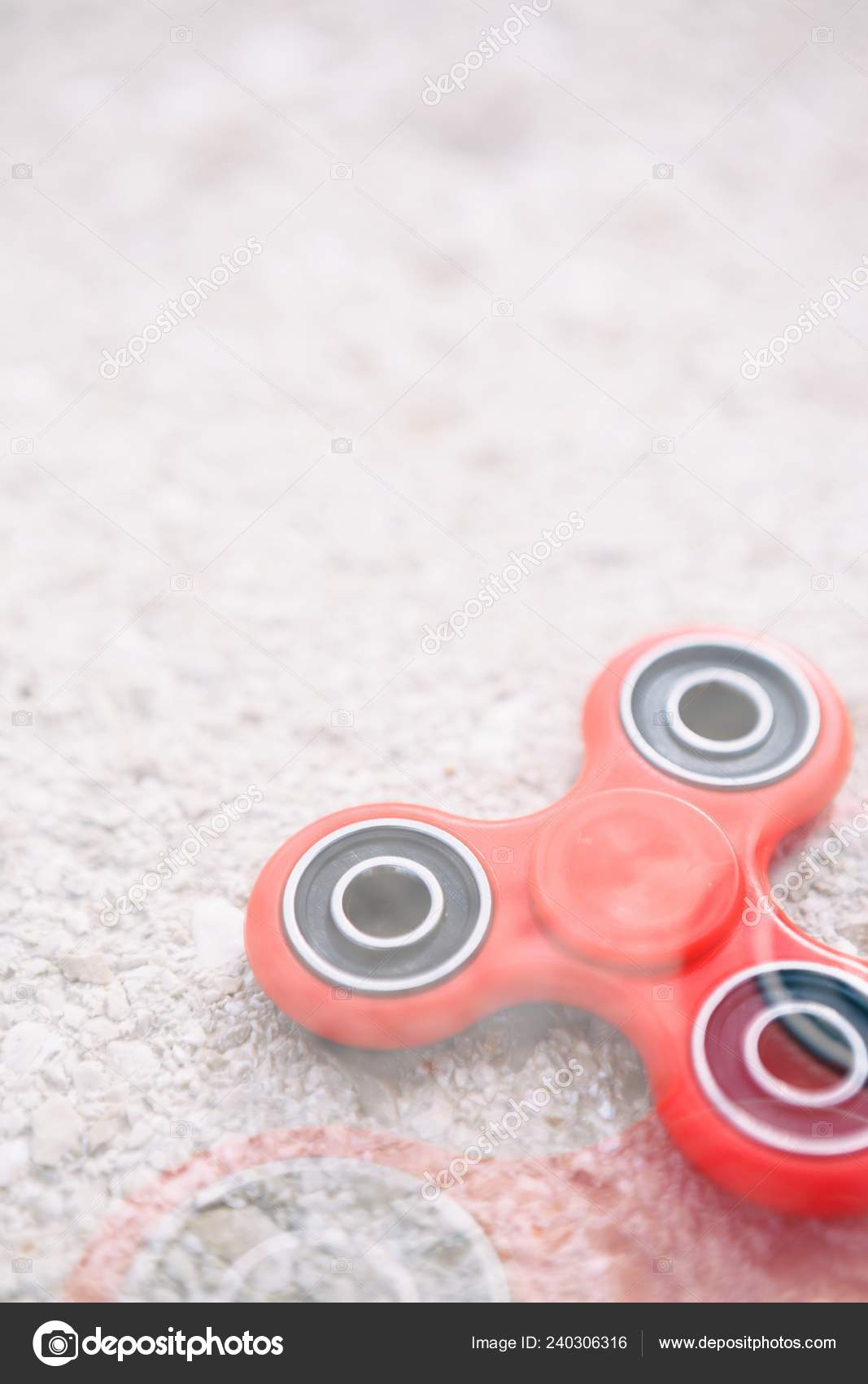 Super Popular Finger Spinner Fidget Device Modern Red Plastic Spinning ...