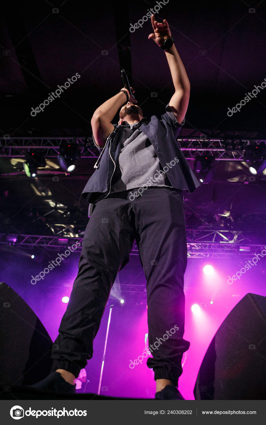 Moscow November 2016 Popular Rap Singer Sing Scene Night Club – Stock ...