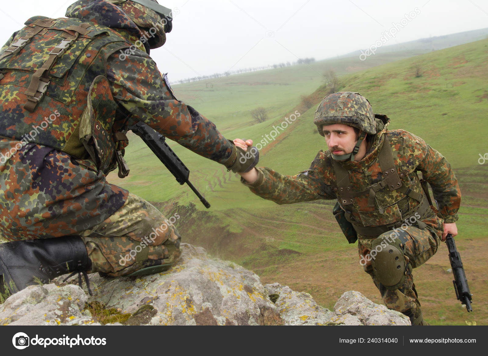 Military Teamwork Pictures