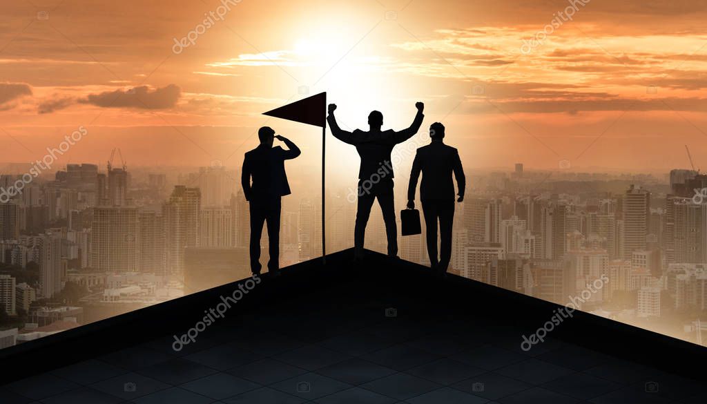 Empresarios en concepto de logro y trabajo en equipo 2023