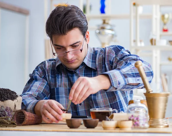 Tea taster Stock Photos, Royalty Free Tea taster Images | Depositphotos