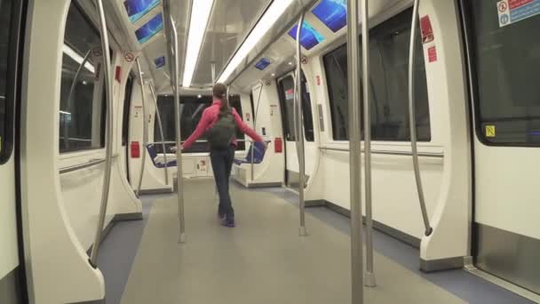 266 vídeos de Dubai international airport, metraje de Dubai international airport sin royalties ...