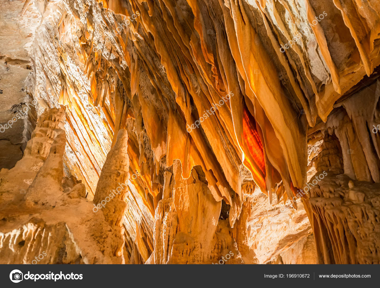 Jenolan Cave Amazing View Travel Stock Photo by ©jovannig 196910672