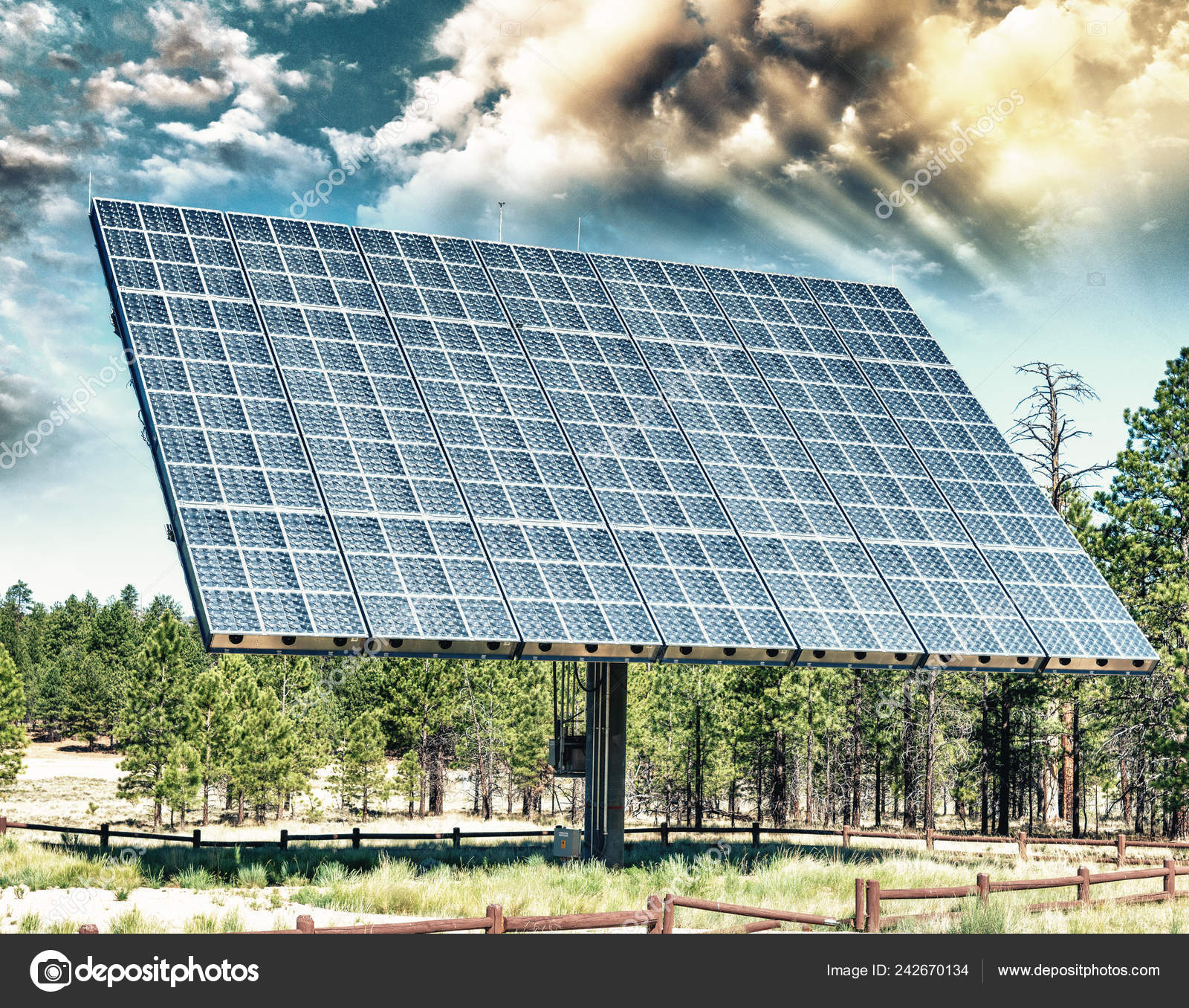 Giant Solar Panel Open Countryside Stock Photo by ©jovannig 242670134