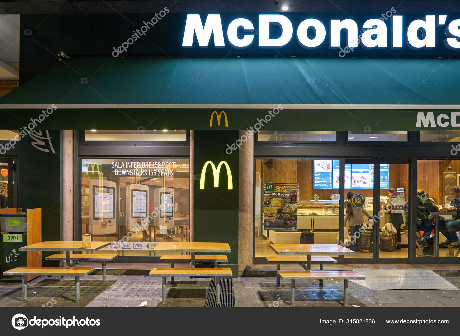 McDonald's – Stock Editorial Photo © teamtime #315821836