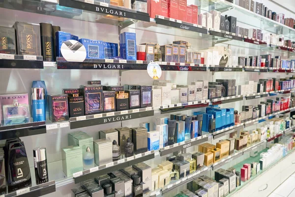 Perfumes store Stock Photos, Royalty Free Perfumes store Images ...