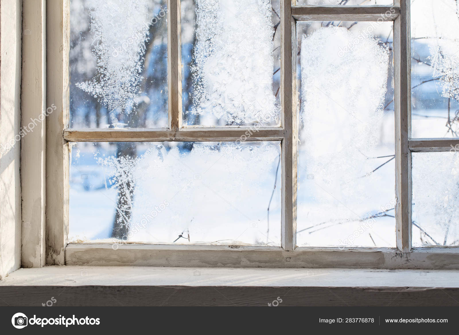 Old wooden window with winter frost Stock Photo by ©Kruchenkova 283776878