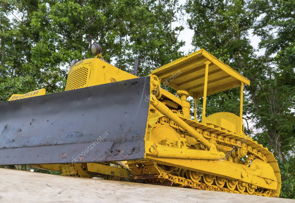 Bulldozer of Blindado Train o Tren Blindado monumento nacional y museo ...