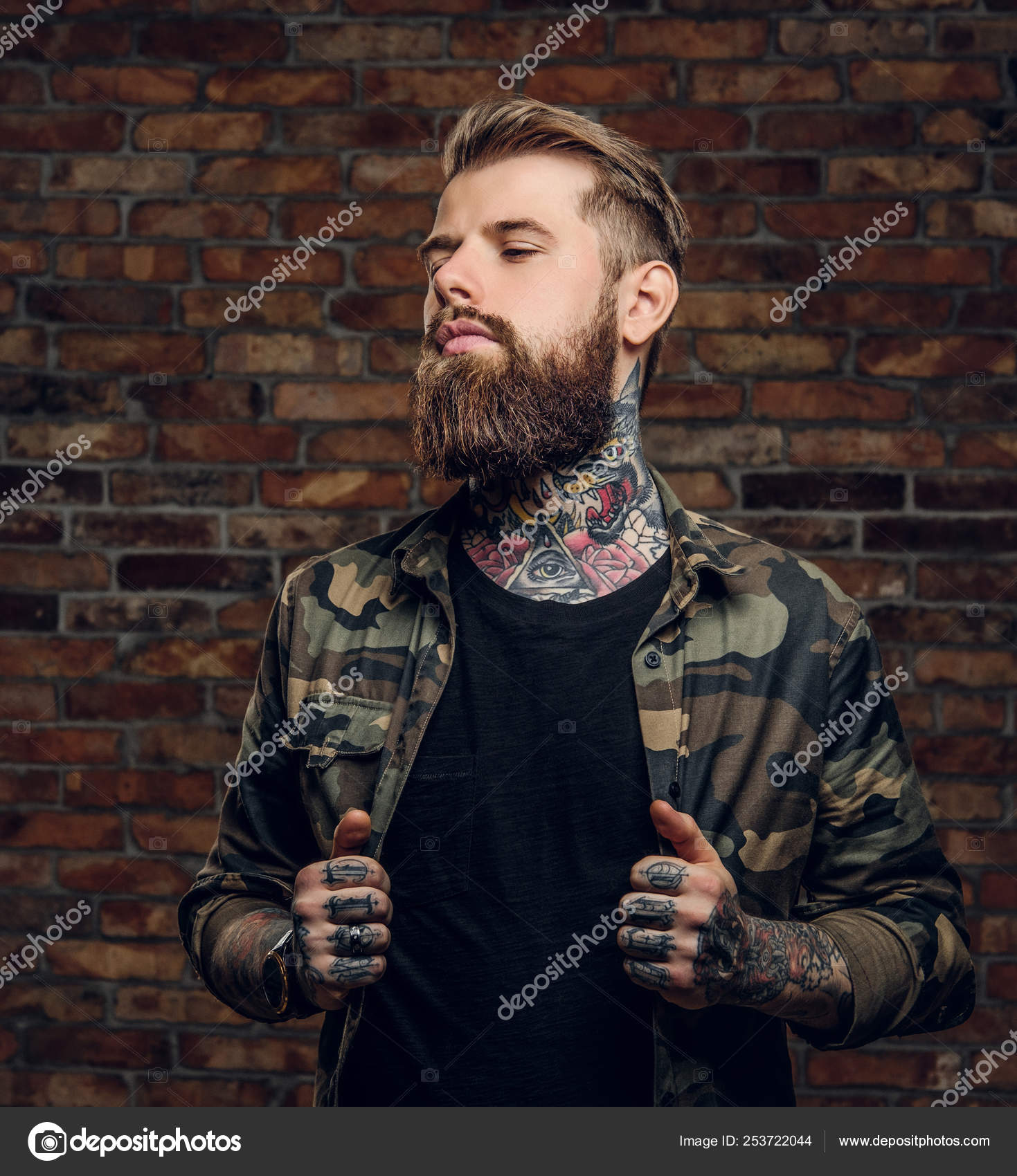 Bearded Guys With Tats