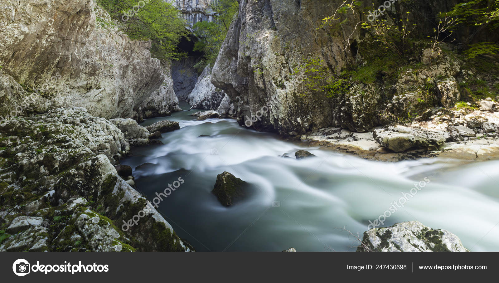 Timavo river, Slovenia — Stock Photo © bepsimage #247430698
