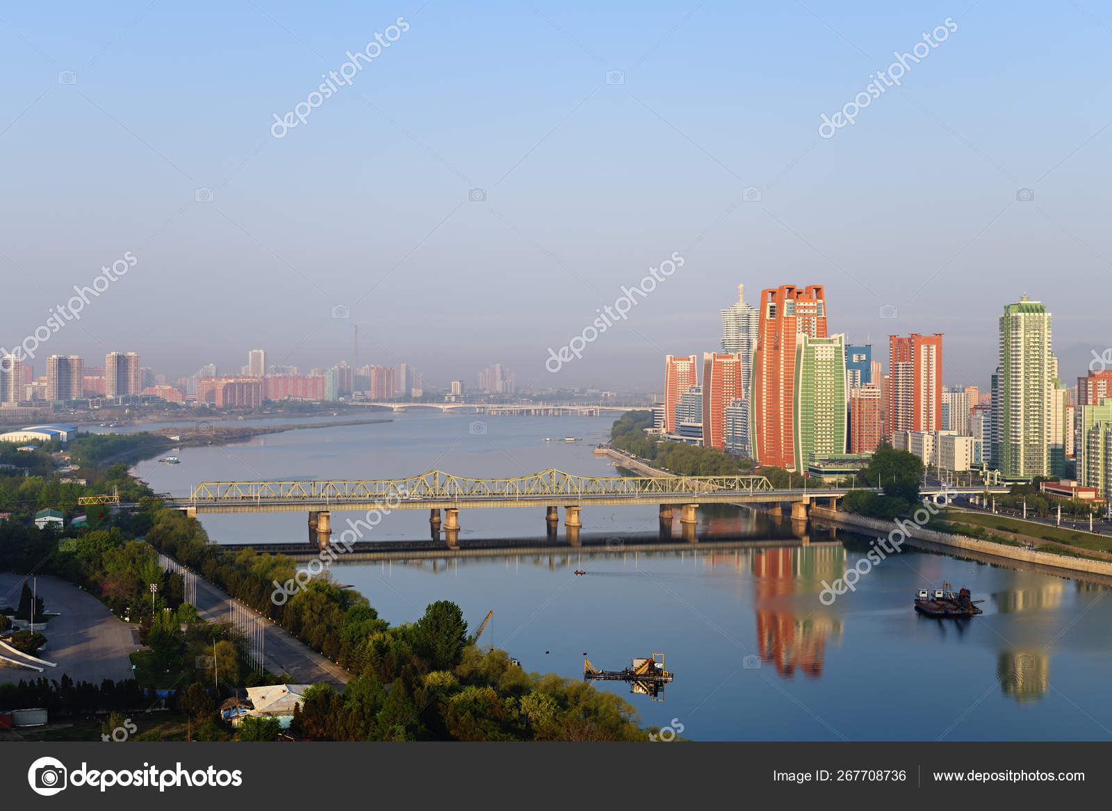Pyongyang, capital of the North Korea. DPRK — Stock Editorial Photo ...