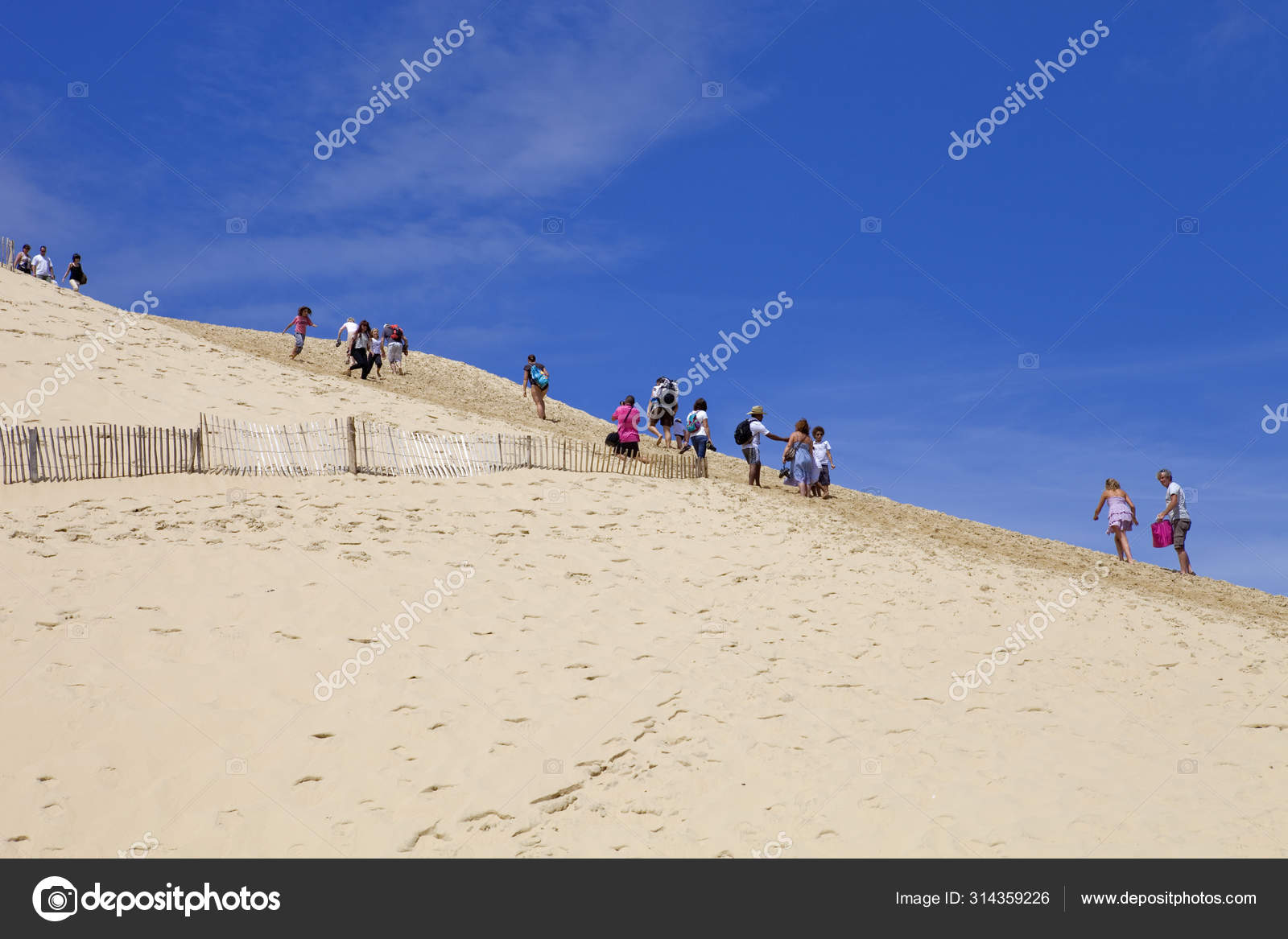 Dune of Pyla — Stock Editorial Photo © zittto #314359226