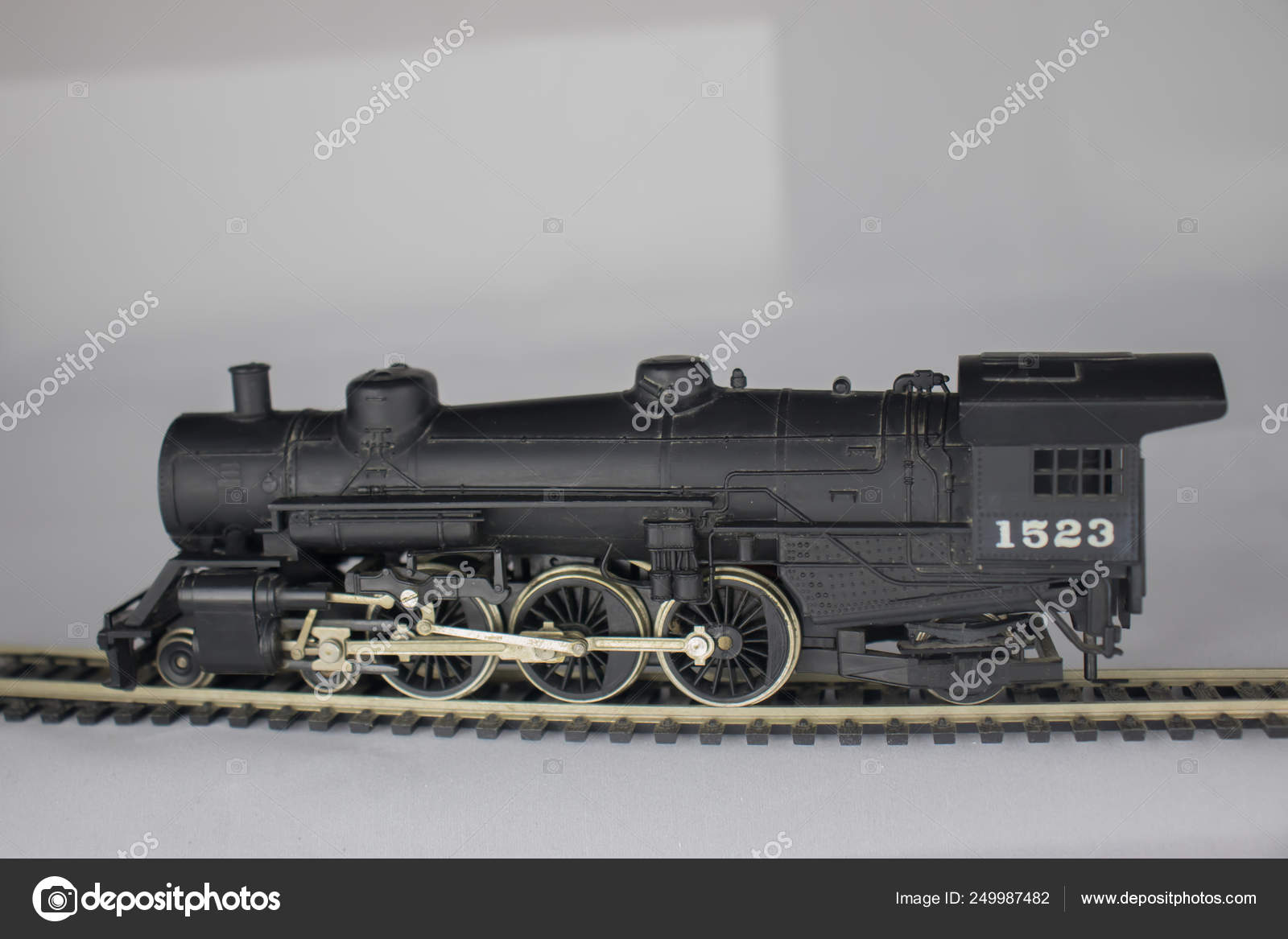 Vintage Steam Locomotive Models Electrical Toy Years Old Private ...