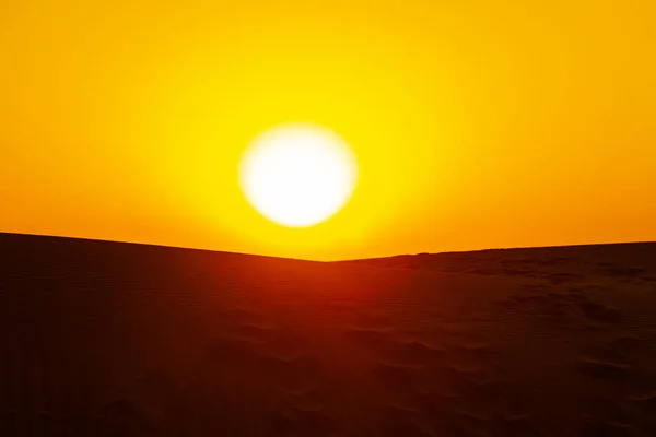 Sol desierto fotos de stock, imágenes de Sol desierto sin royalties ...