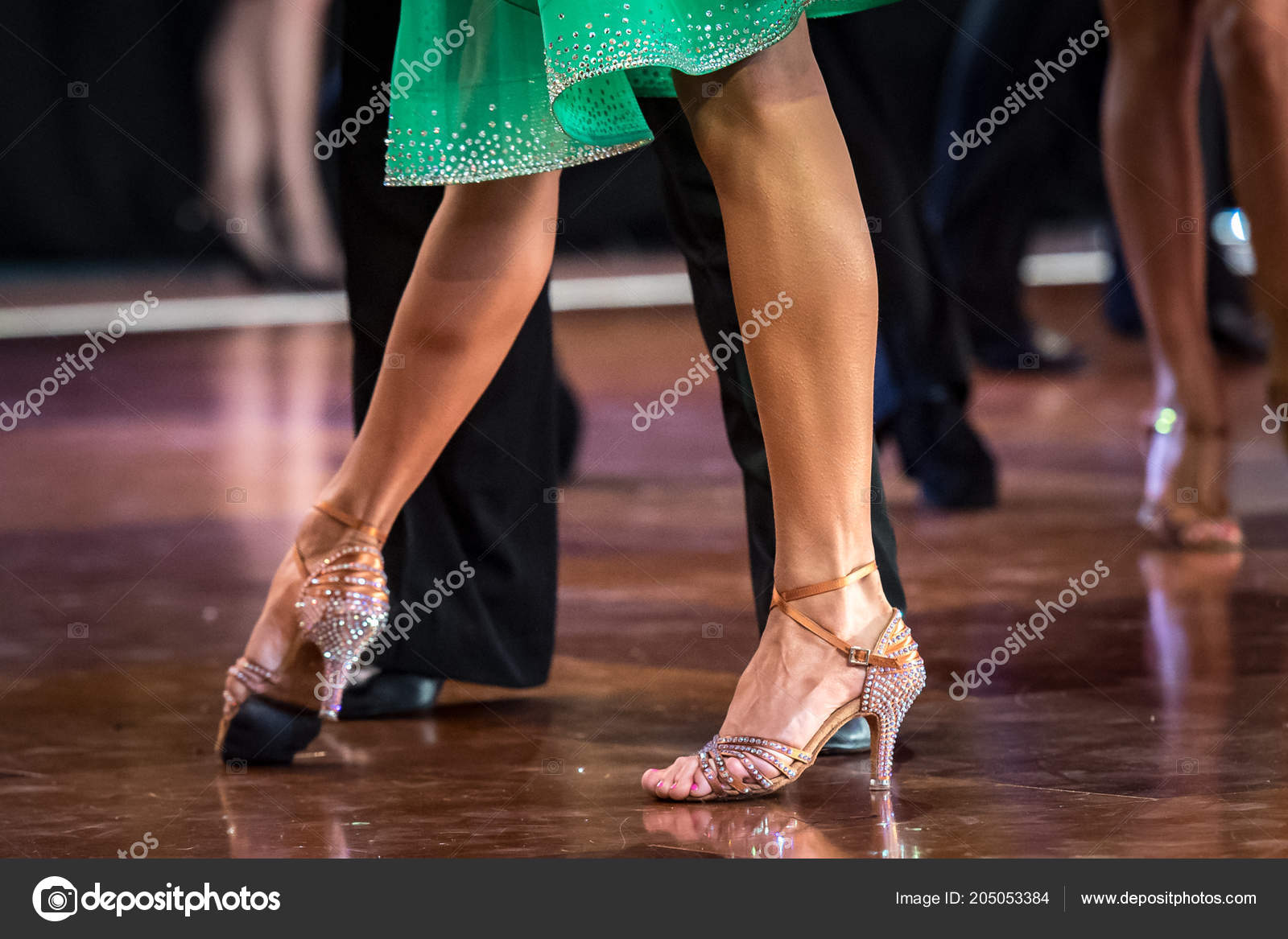 Couples Dancing Feet Photography