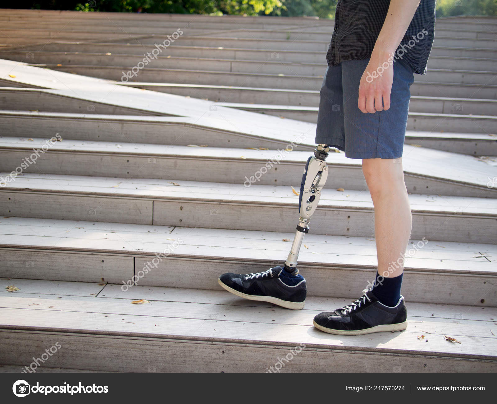 Young Man Prosthetic Leg Walking Outdoors Stairs — Stock Photo © Alex_L ...