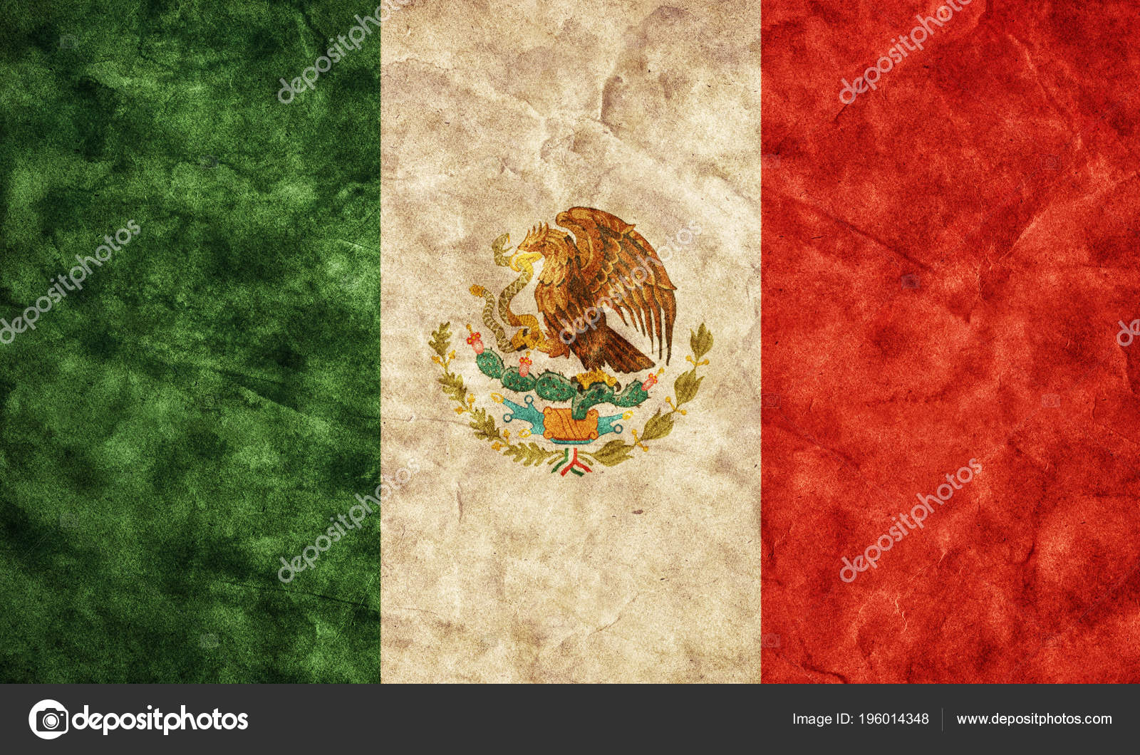 Flat Laying Grunge Mexican Flag Stock Photo by ©Photocreo 196014348