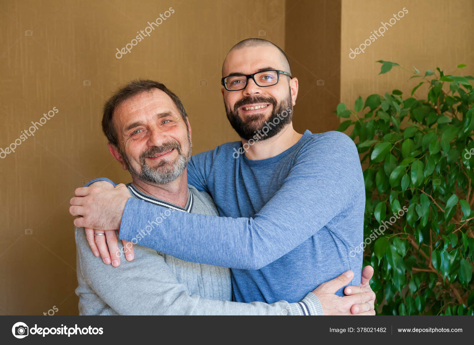 Portrait Happy Smiling Father His Adult Son Man Hugging His — Stock