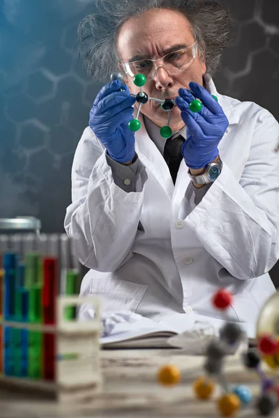Confused scientist Stock Photos, Royalty Free Confused scientist Images ...