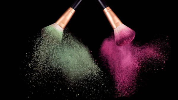 Makeup brushes with explosion powder Stock Photo by ©luckybusiness ...