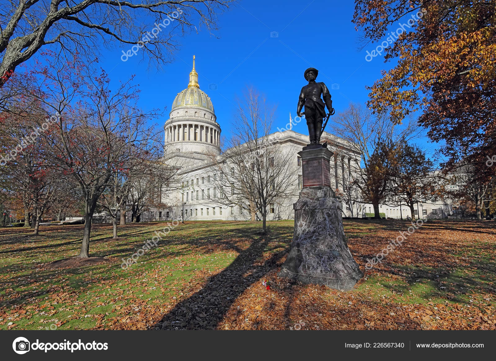 Historical Statue Dome West Virginia Capitol Building Charleston Blight ...