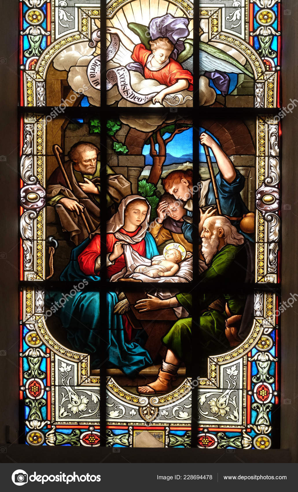 Stained Glass Nativity Set
