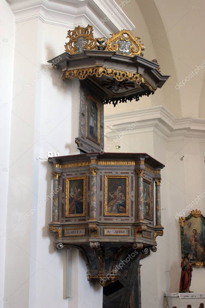 Púlpito en la Iglesia de la Asunción de la Virgen María en Klostar ...