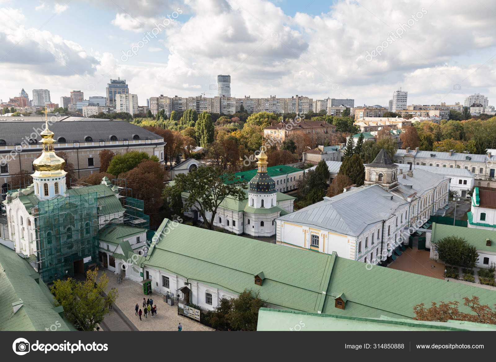 Old and modern architecture in capital city of Ukraine – Stock ...