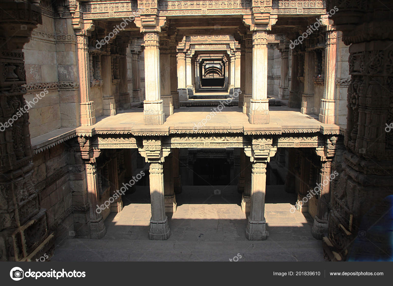 Fantastic Stone Pillared Canopy Adalaj Step Well Ahmedabad Gujarath ...