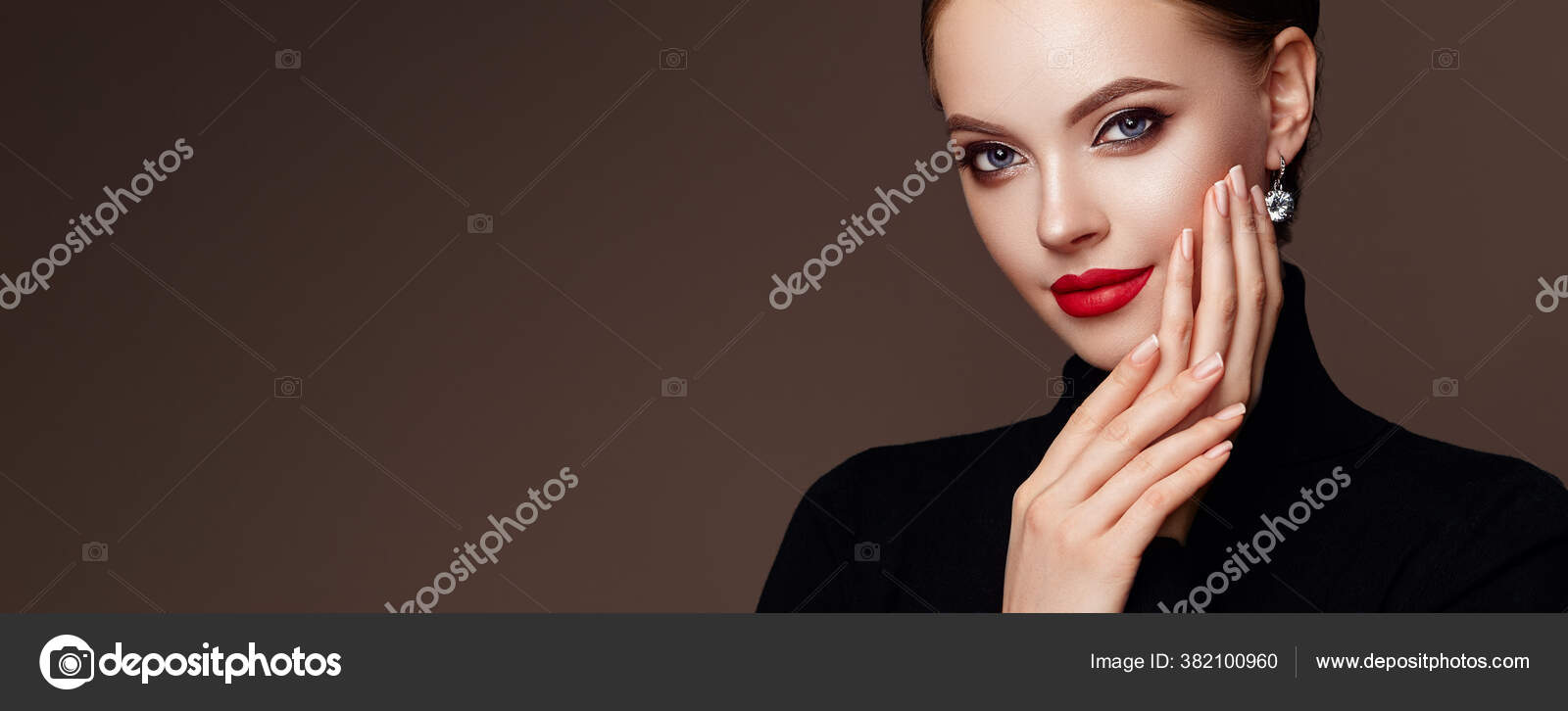 Beautiful Young Woman Clean Fresh Skin Perfect Makeup Beauty Fashion ...