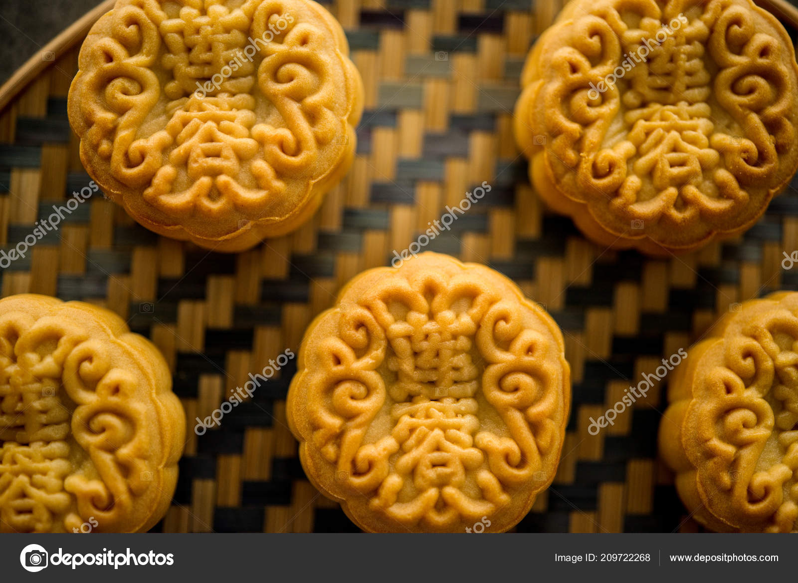 Traditional Baked Moon Cakes Offered Friends Family Mid Autumn Festival ...