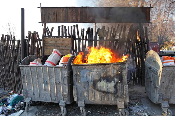 Dumpster fire Stock Photos, Royalty Free Dumpster fire Images ...