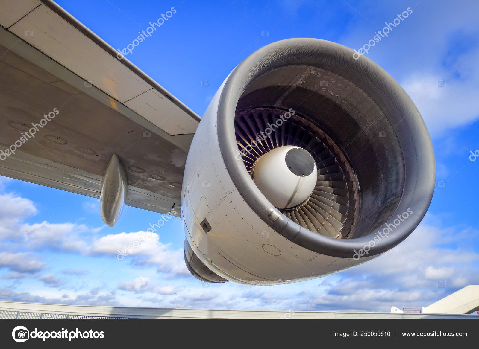 Airplane engine and wing Stock Photo by ©daboost 250059610
