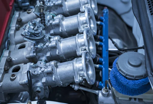 Modern Güçlü Araba Motoru Bölümü — Stok Foto © firefox #115552228