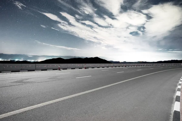 Empty motorway Stock Photos, Royalty Free Empty motorway Images ...