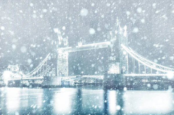 London snow Stock Photos, Royalty Free London snow Images | Depositphotos